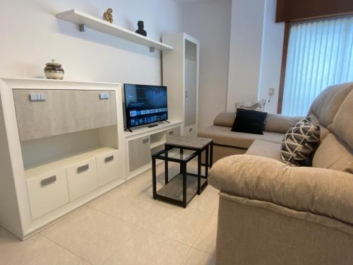 LALIN CENTRO URBANO, CÓMODO Y FUNCIONAL, Lalín – Updated 2024 Prices