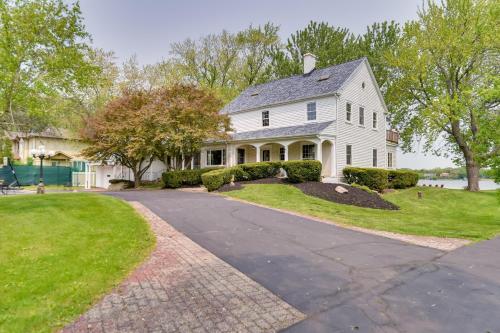 Johnsburg Estate on Pistakee Lake with Boat Dock!, Johnsburg – Updated ...