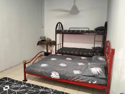 Julian Homestay, Tuaran (updated prices 2024)