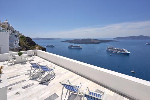 Amphitheater Cave Houses, Fira (precios actualizados 2025)
