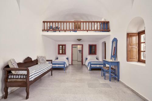 Amphitheater Cave Houses, Fira (precios actualizados 2025)