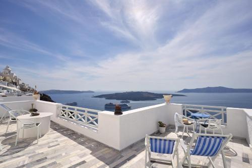 Amphitheater Cave Houses, Fira (precios actualizados 2024)