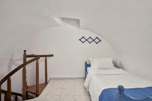 Amphitheater Cave Houses, Fira (precios actualizados 2025)