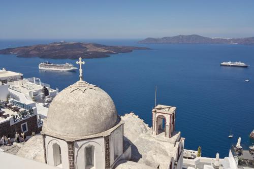 Amphitheater Cave Houses, Fira (precios actualizados 2025)