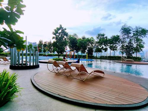 KLCC Pool View Homestay（隆景民宿）, Kuala Lumpur (updated prices 2024)