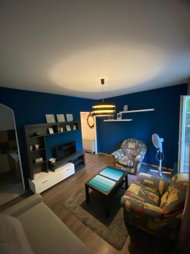 Studio 43, Belgrade (updated prices 2025)