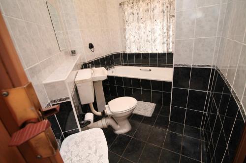 See Uitsig 15, Uvongo, Margate (updated prices 2026)