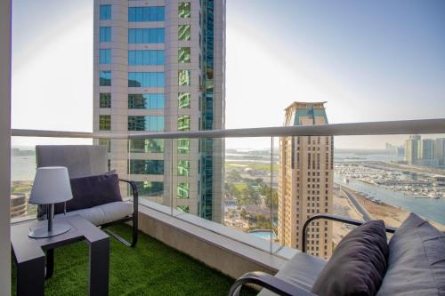 Luxury-Designer 1 BR Sea View, Dubai (updated prices 2025)