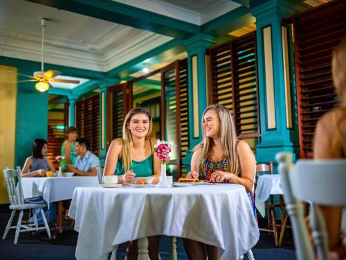 Hides Hotel, Cairns – Updated 2023 Prices