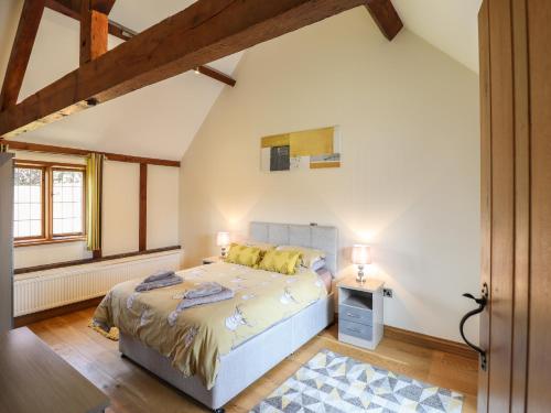 Ysgubor Fachwen, Newtown (updated prices 2024)