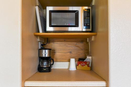 Dew Duck Inn, Plains – Updated 2024 Prices