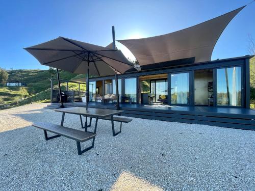 Waitomo Retreat, Hangatiki (updated prices 2024)