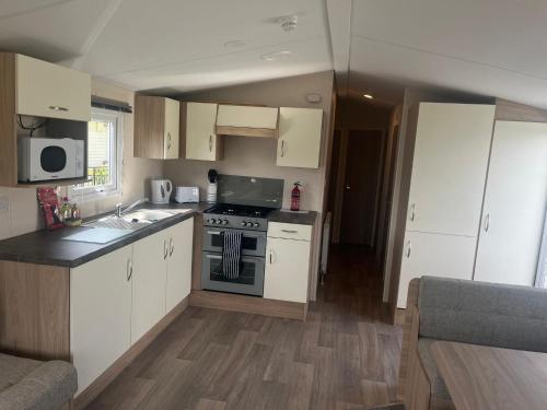 Kings caravan park, Chapel Saint Leonards (updated prices 2024)