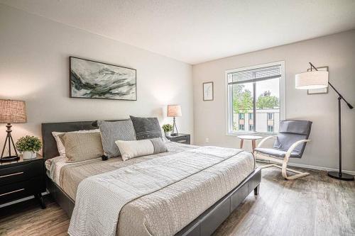 Modern Microsoft Redmond Campus Condo with Balcony, Bellevue (updated ...