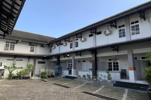 Hotel Merak Indah, Klaten (updated prices 2024)