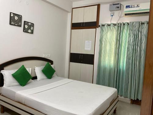 FIESTA HOUSE Pallikaranai, Chennai (updated prices 2026)