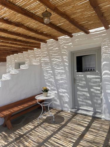 Rizes Mykonos - Folklore Farmstead, Mýkonos City (updated prices 2025)