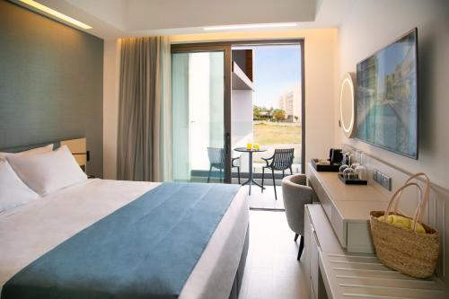 Mercure Larnaca Beach Resort, Larnaca – Updated 2023 Prices