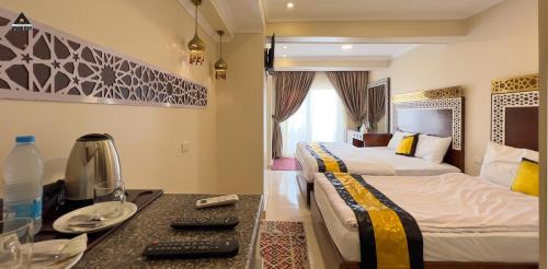 Pyramids Height Hotel & Pyramids Master Scene Rooftop, Cairo – Updated ...