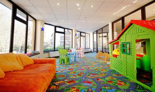 Wistom, Kołobrzeg (aktualne ceny na rok 2025)