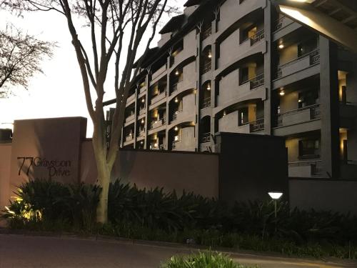 Sandton Accomodation Stay, Johannesburg (updated prices 2025)