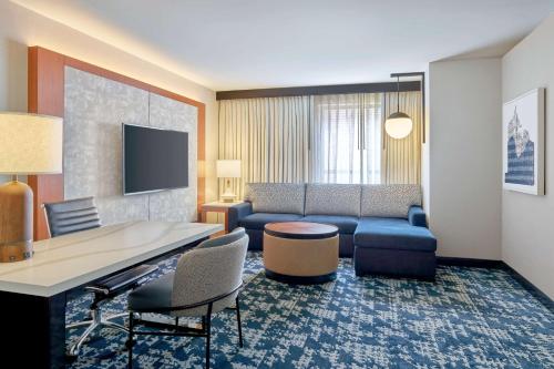 Embassy Suites by Hilton Washington DC Convention Center, Washington, D ...