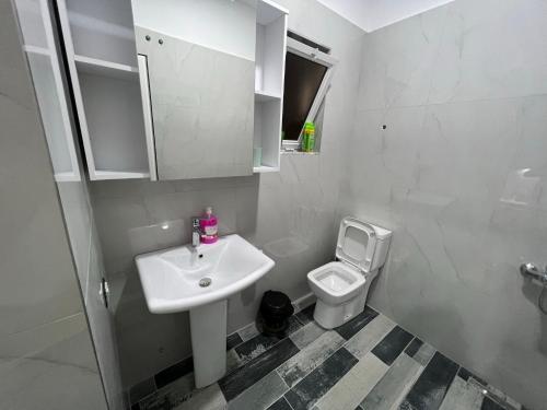 Ledio guest house, Pogradec (updated prices 2025)