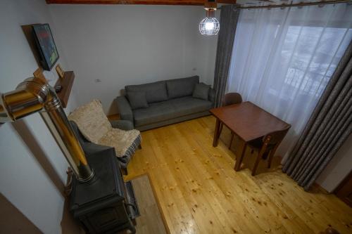 Vila Alpini Lepushe, Lëpushë (updated prices 2025)