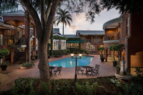 Premier Hotel Falstaff, Johannesburg (updated prices 2024)