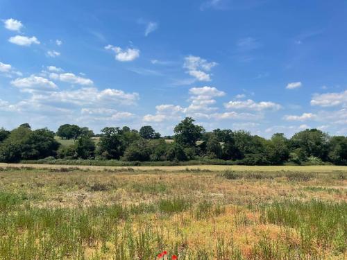 Holiday home Spencer Square- Beautiful 2 bed house with lovely views in ...