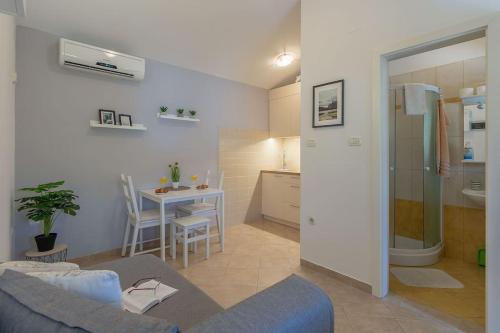 Lovely guest house Veli Vrh, Pula (updated prices 2024)