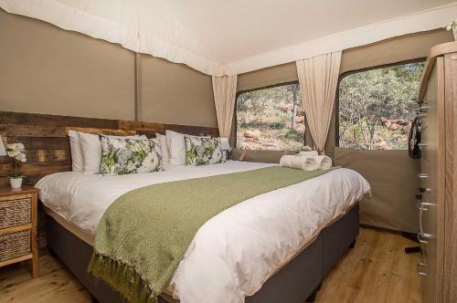 Idwala Le Ingwe Lodge, Hekpoort (updated prices 2025)