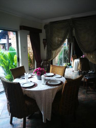 Condor House, Centurion (updated prices 2024)