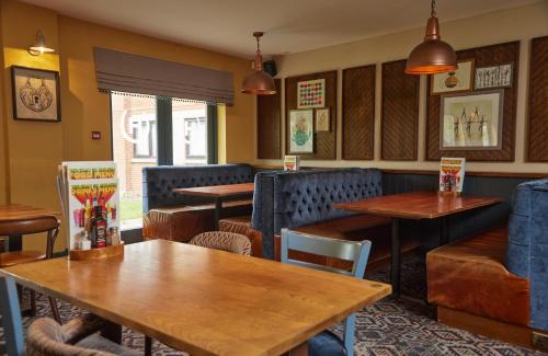 The Broughton Hotel by Greene King Inns, Milton Keynes – Updated 2023 ...