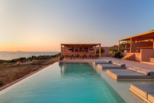 Akre Hotel, Naxos Chora (updated prices 2024)