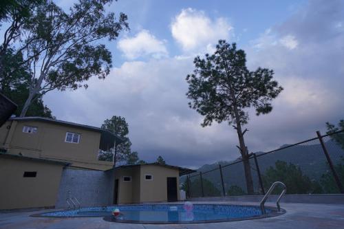 Resorts By The Baagh, Bhimtal, Bhīm Tāl (updated prices 2025)
