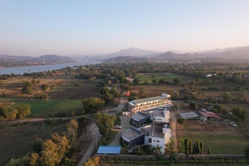 Vasant Vihar Resort, Kevadia, India - Booking.com