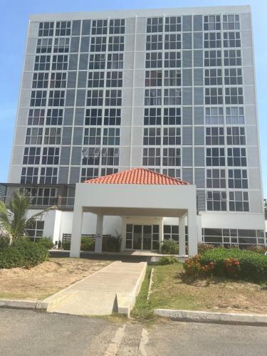 Bayfront Villa & Apartment, Portmore (updated prices 2024)