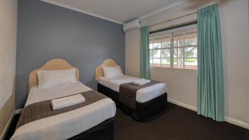 Charles Rasp Motor Inn & Cottages, Broken Hill (updated prices 2025)