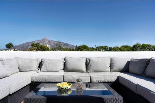Duplex penthouse Casa M3 walking distance Puerto Banus, Marbella (updated prices 2025)