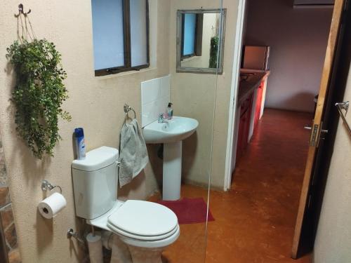 Vakasha Lodge, Siphofaneni, Eswatini - Booking.com