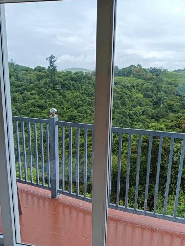 Mikas, Vagamon (updated prices 2025)