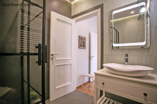 Polymnia & Melpomene by Heloni Apartments, Athens (updated prices 2026)