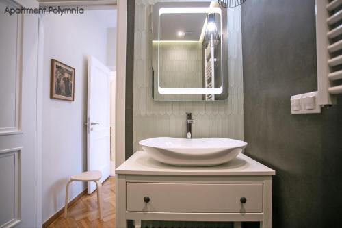 Polymnia & Melpomene by Heloni Apartments, Athens (updated prices 2025)