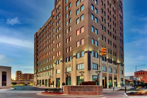 The Threefoot Hotel, Meridian, a Tribute Portfolio Hotel, Meridian ...