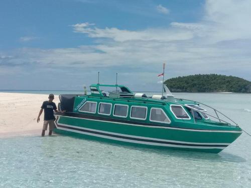 Raja Ampat Speed Boat OASIS, Saonek (precios actualizados 2024)
