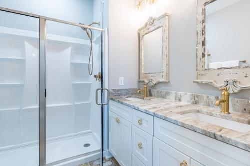 Ellie Fish II, Gulf Shores (updated prices 2024)