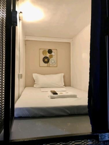 Budget Transient Capsule Room Mirasol Near BGC, Tayug (updated prices 2024)