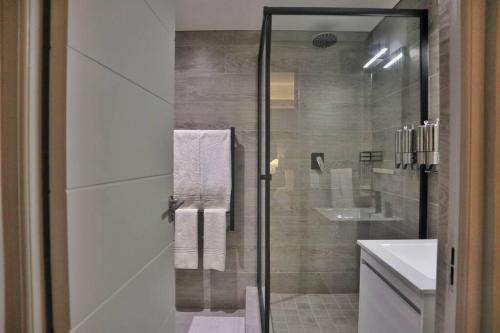 Foreshore Winks Patio 401, Cape Town (updated prices 2025)