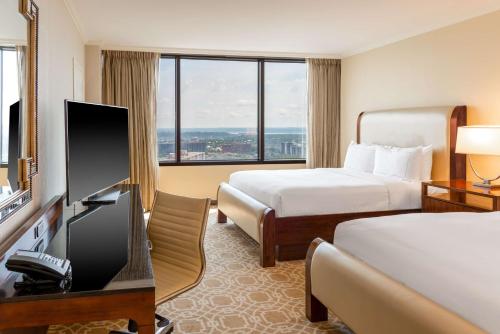 Hilton Alexandria Mark Center, Alexandria (updated prices 2025)